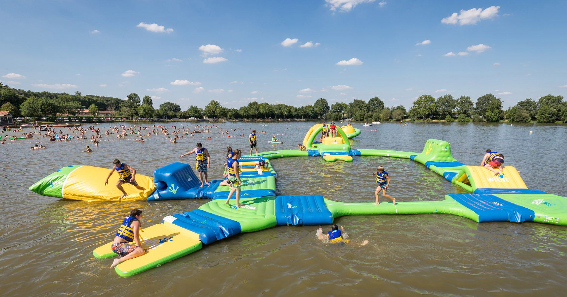 Splash Game -Centre aquatique – Structure gonflable en Vendée